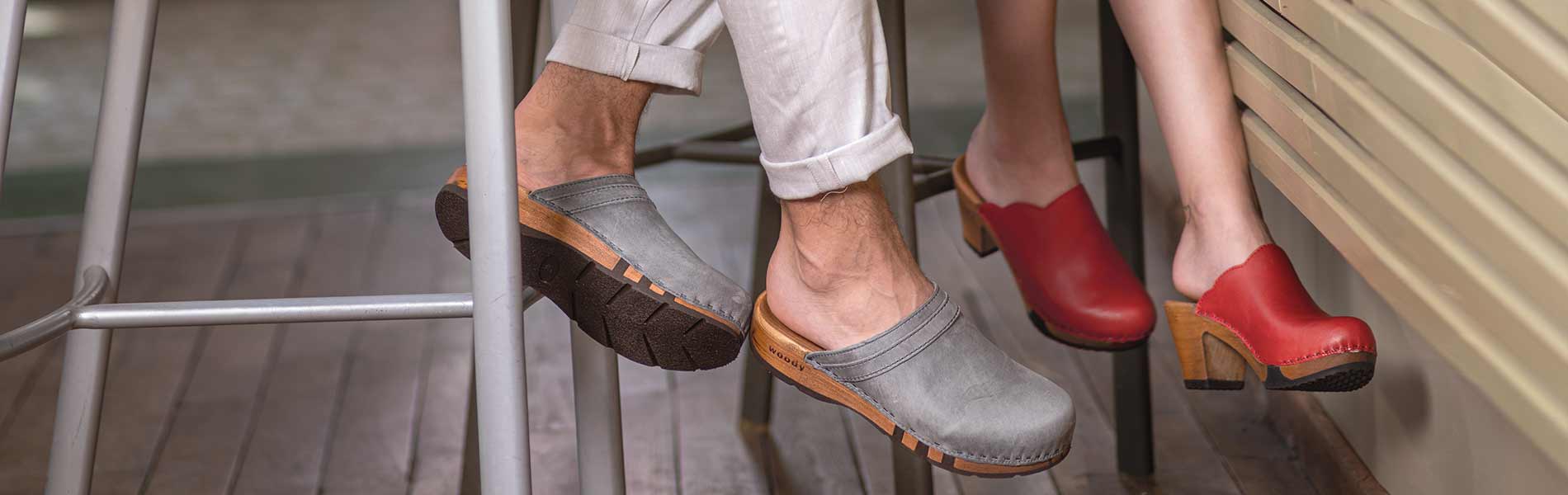 Holzclogs mit der biegsamen Holzsohle von woody® Schuhe